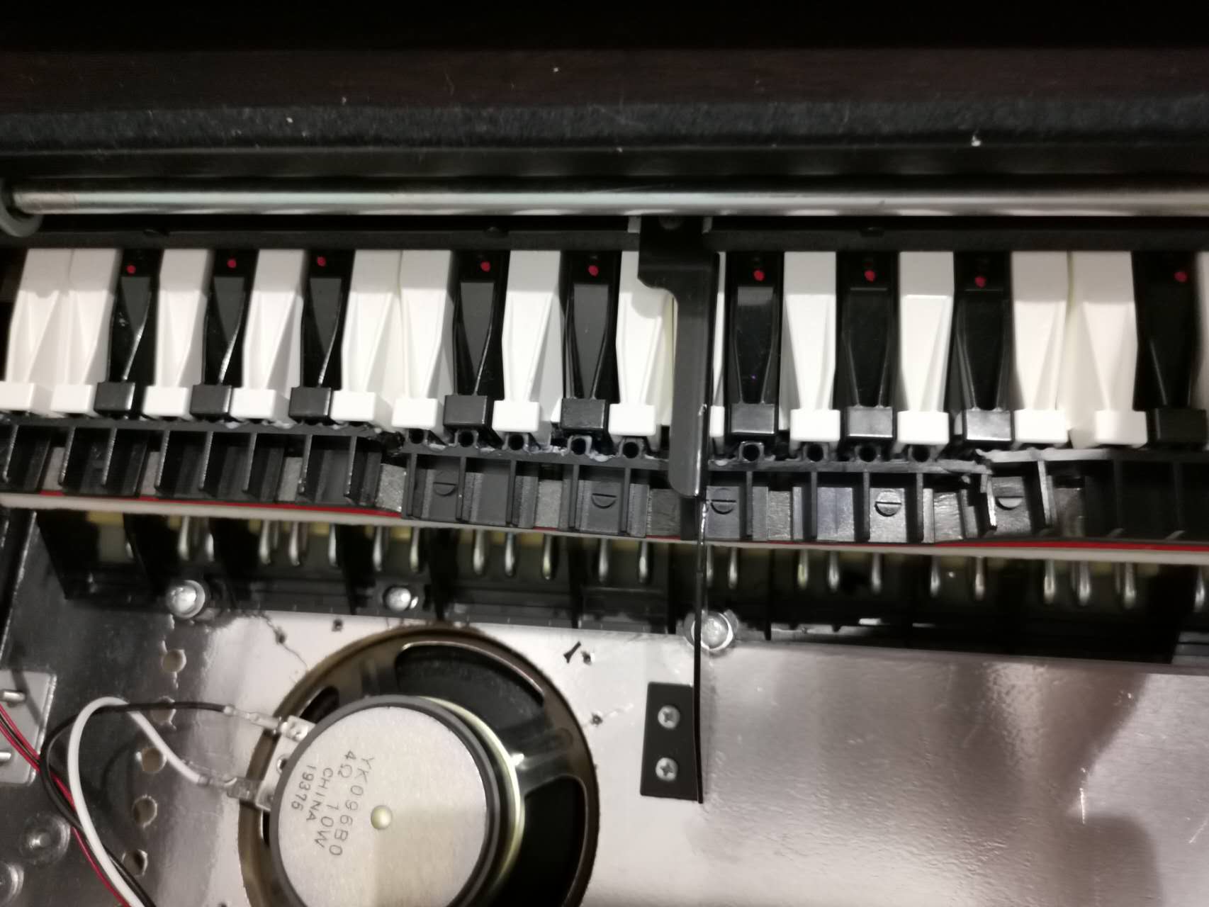 YDP-164 keyboard assembly broken - Synth Repair - Syntaur Forums